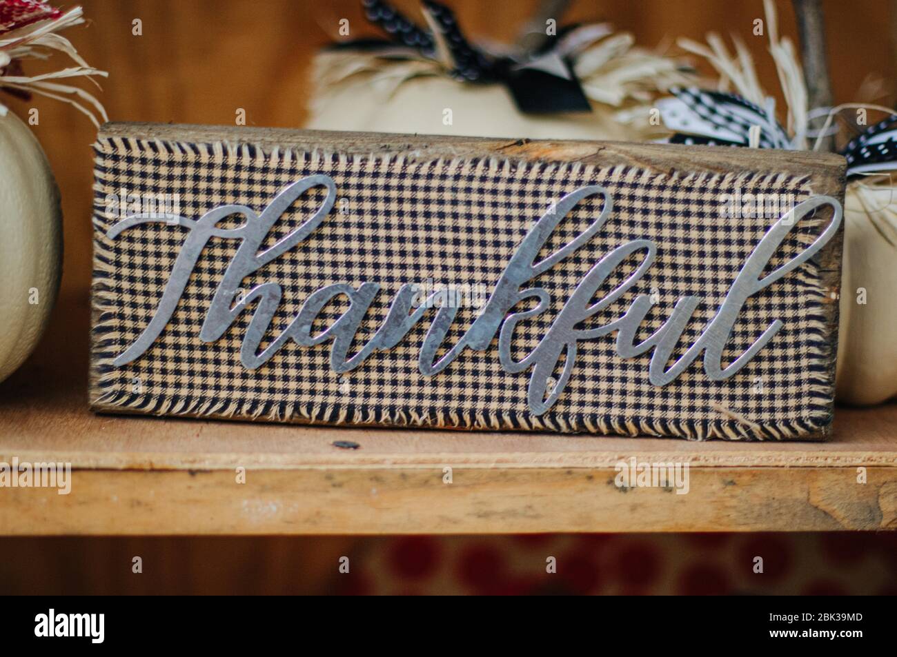 Hand-Lettering Thankful Signage Stock Photo - Alamy