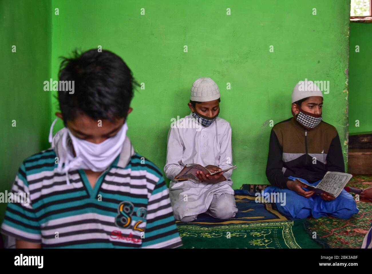 Quran majeed hi-res stock photography and images - Alamy