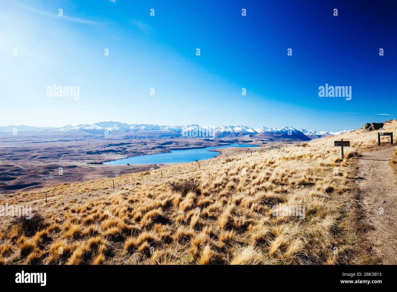 Mt John Observatory at Lake Tekapo in New Zealand Stock Photo - Alamy
