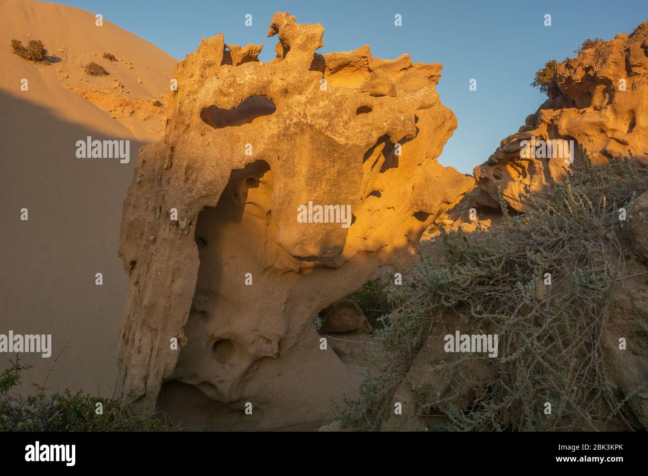 Rock formation in the Sahara Desert in southern Morocco Stock Photo - Alamy