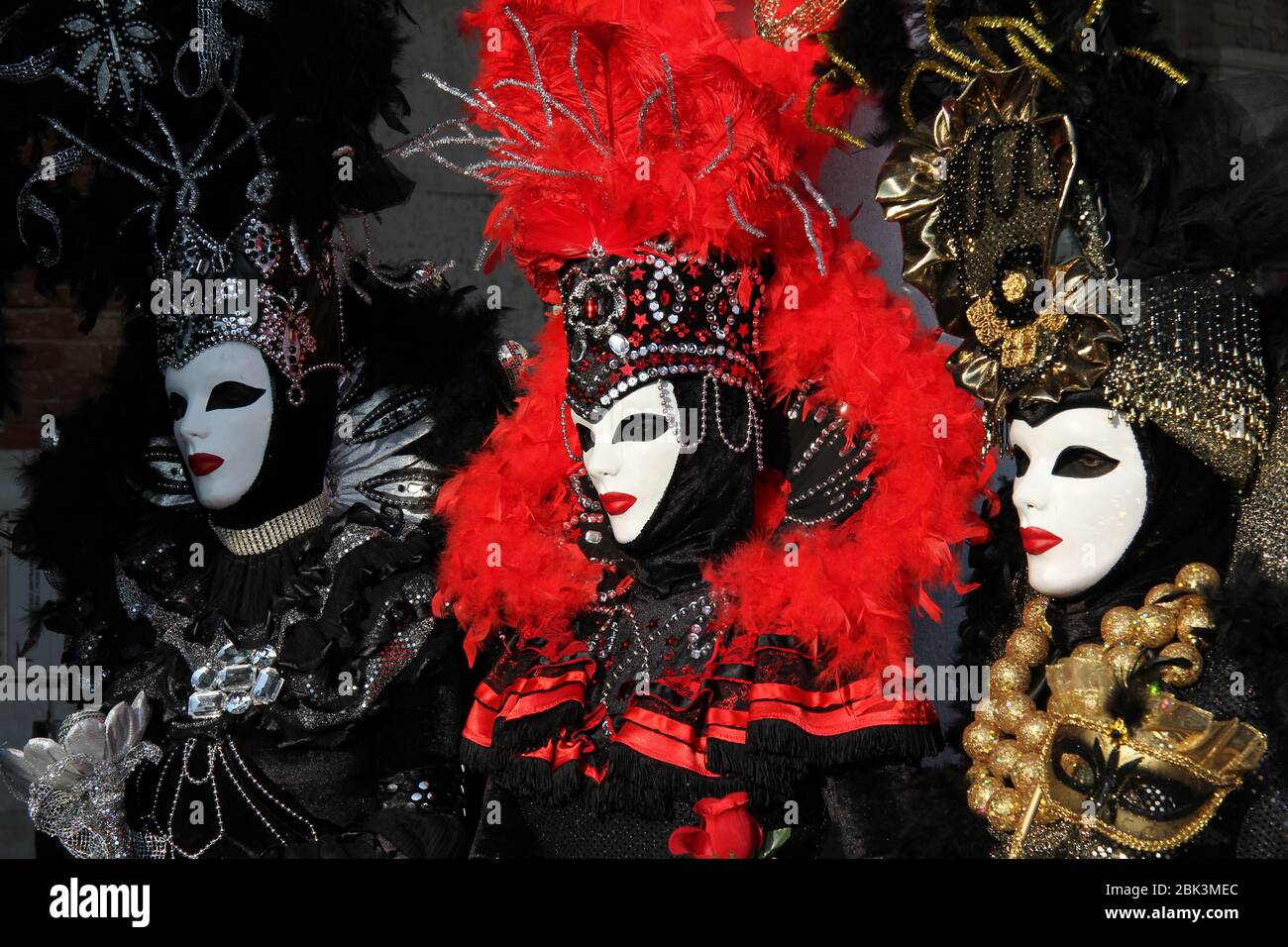 Beautiful mask at the Venice Carnival Stock Photo - Alamy