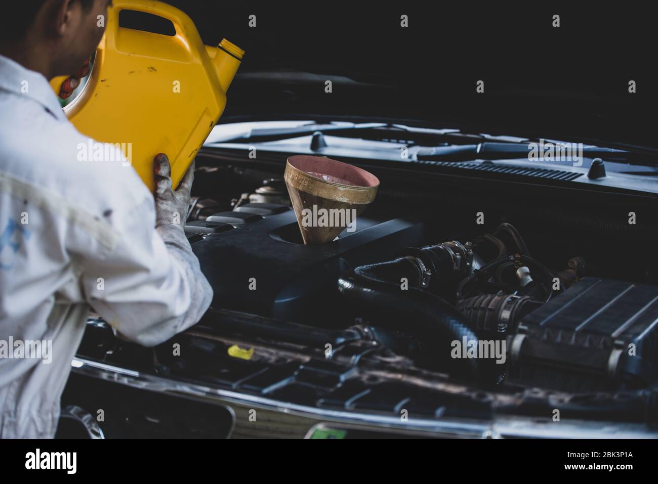 Machinist and maintenance hi-res stock photography and images - Alamy