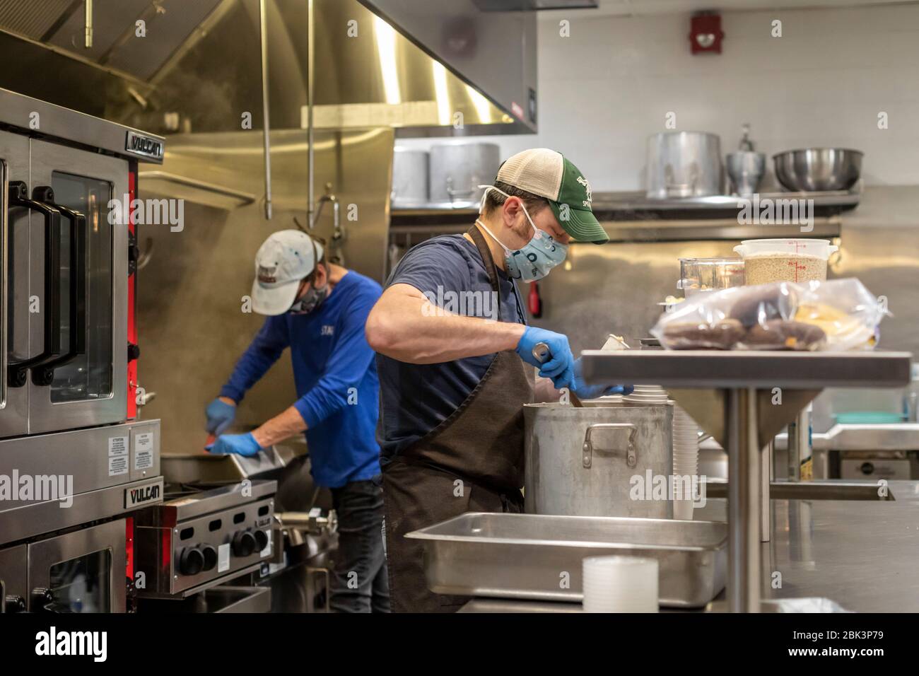 Homeless workers hi-res stock photography and images - Alamy