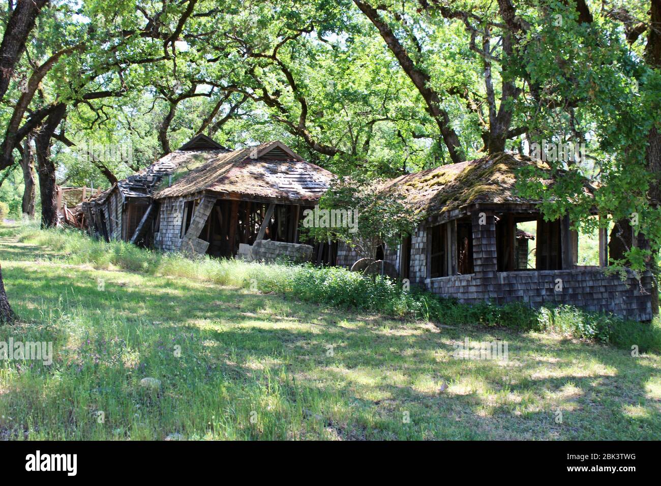 Run Down Cottage High Resolution Stock Photography and Images - Alamy