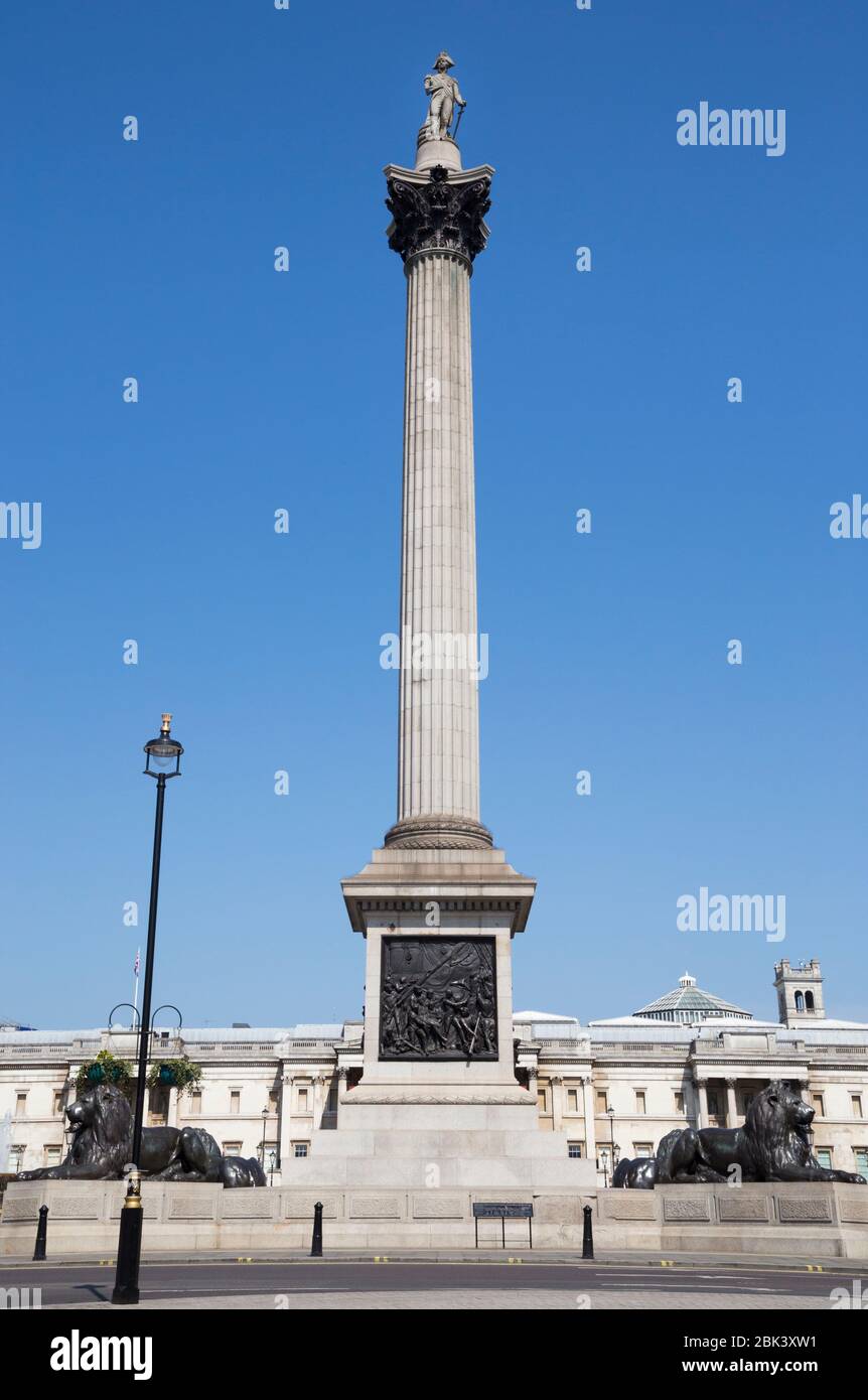 Nelsons column and Trafalgar Square – with the National Gallery in the ...