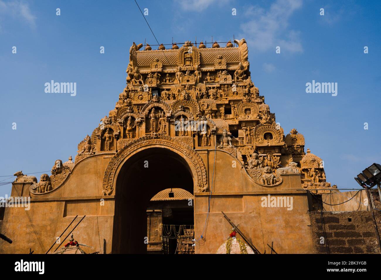 A bright and colorful picture of the entry gate of Tanjore temple in ...