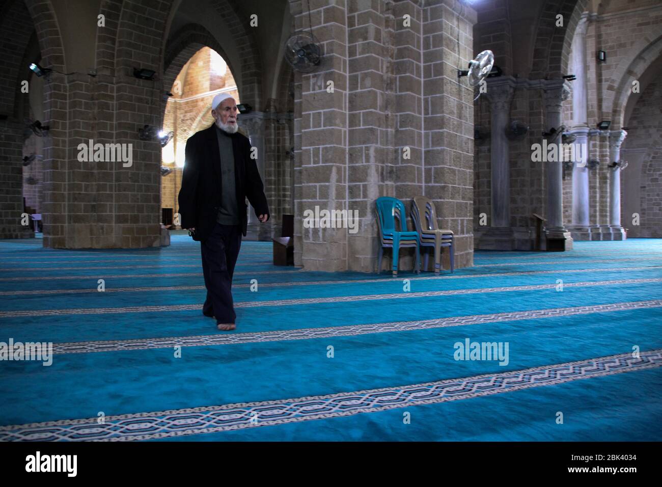 The great omari mosque in gaza hi-res stock photography and images - Alamy
