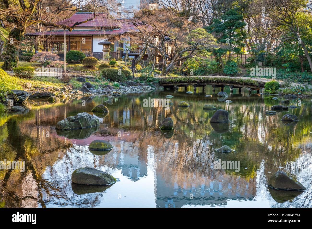 Koishikawa Korakuen Gardens in February, Tokyo, Japan Stock Photo - Alamy