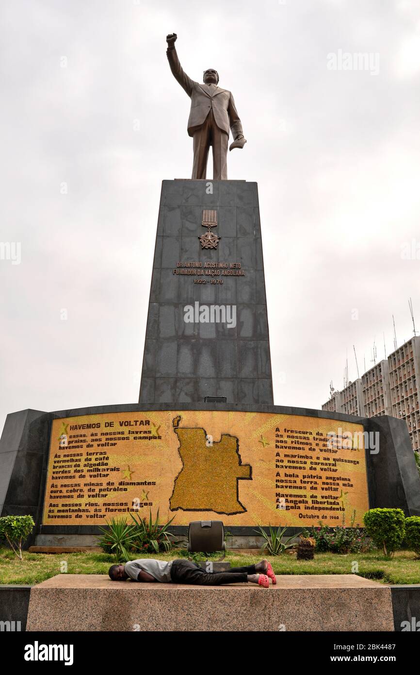 Monuments luanda hi-res stock photography and images - Alamy