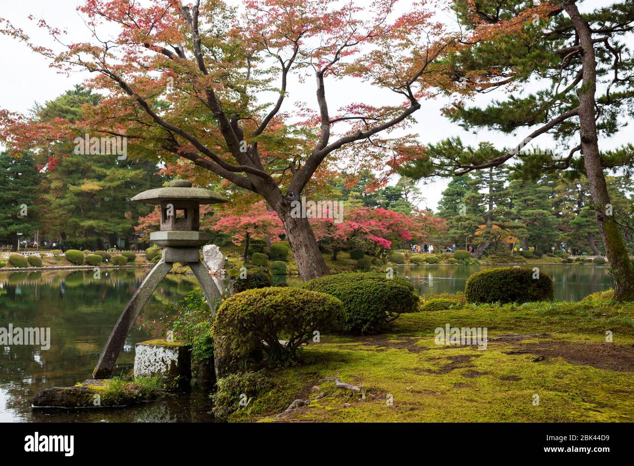 Fall at Kenrokuen in Ishikawa, Japan Stock Photo - Alamy