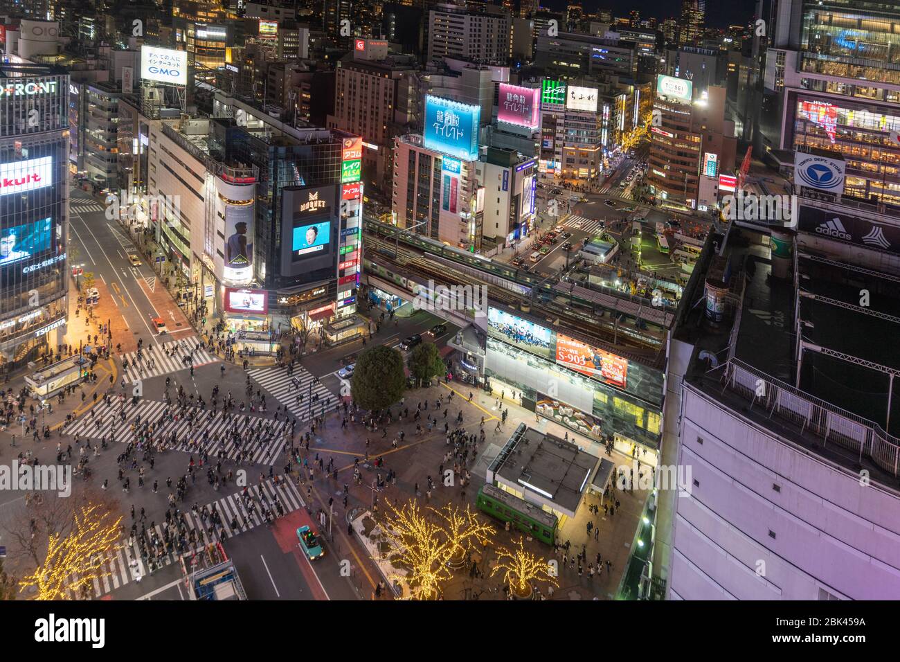 Aerial view crossing famous shibuya hi-res stock photography and images - Alamy