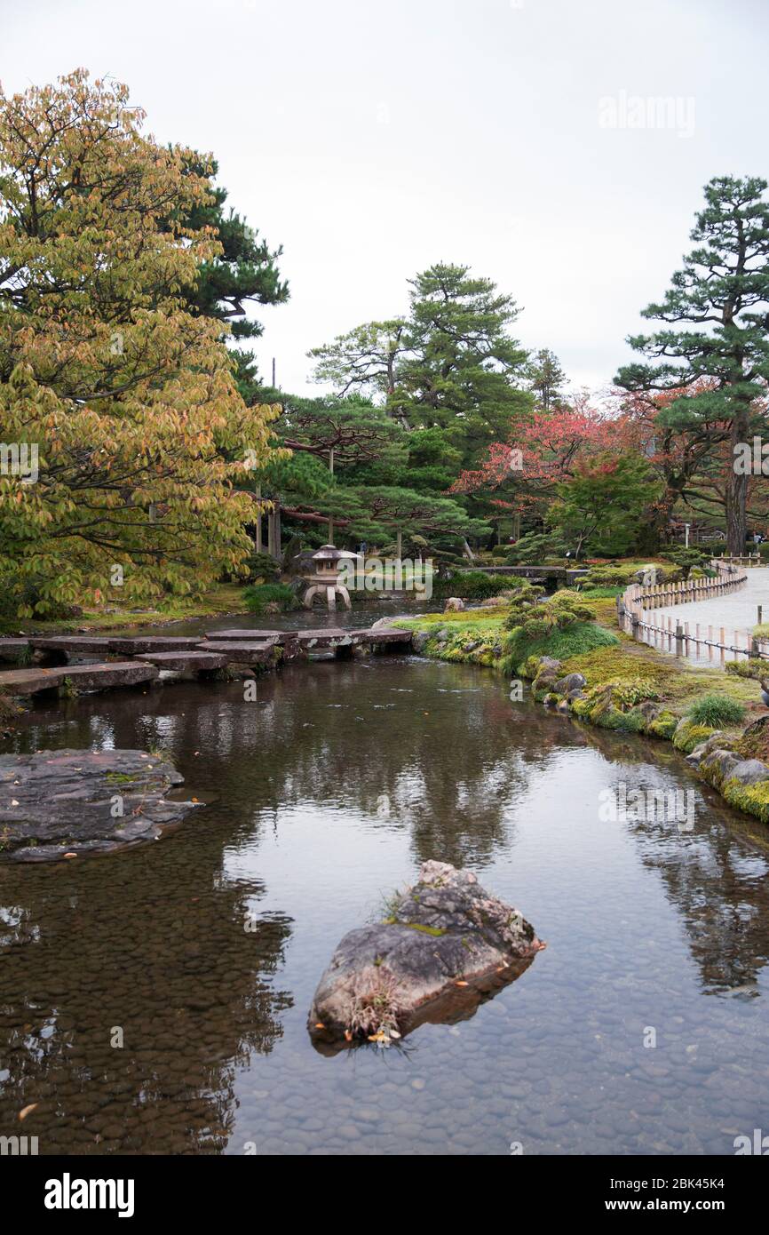 Fall at Kenrokuen in Ishikawa, Japan Stock Photo - Alamy