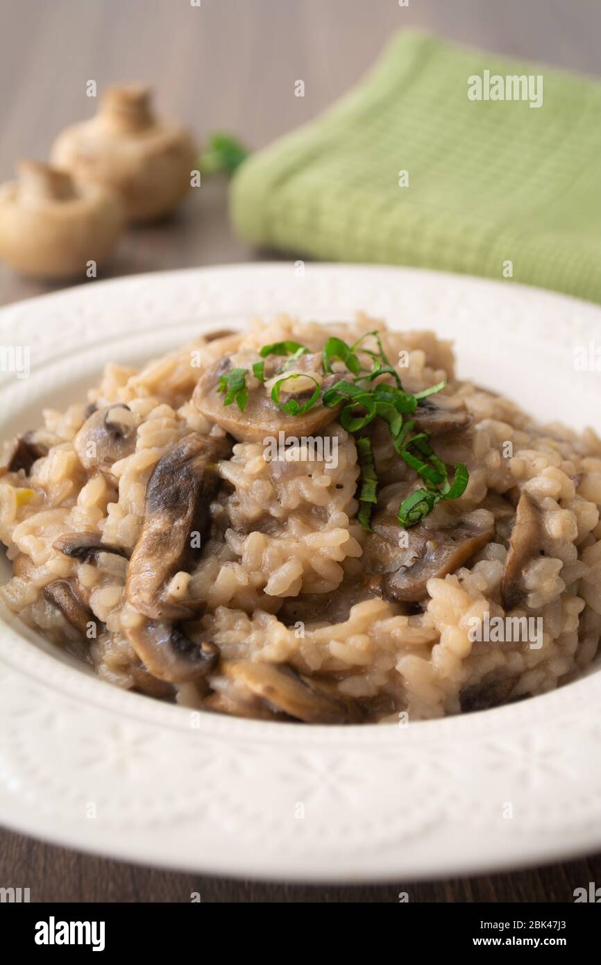 Classic Italian vegan mushroom risotto made with arborio rice ...