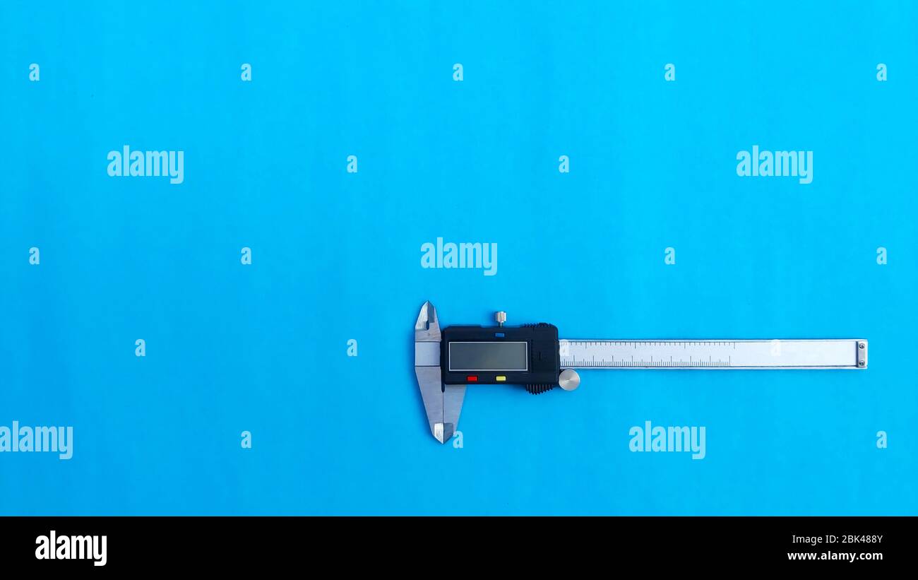 Using vernier caliper hi-res stock photography and images - Alamy