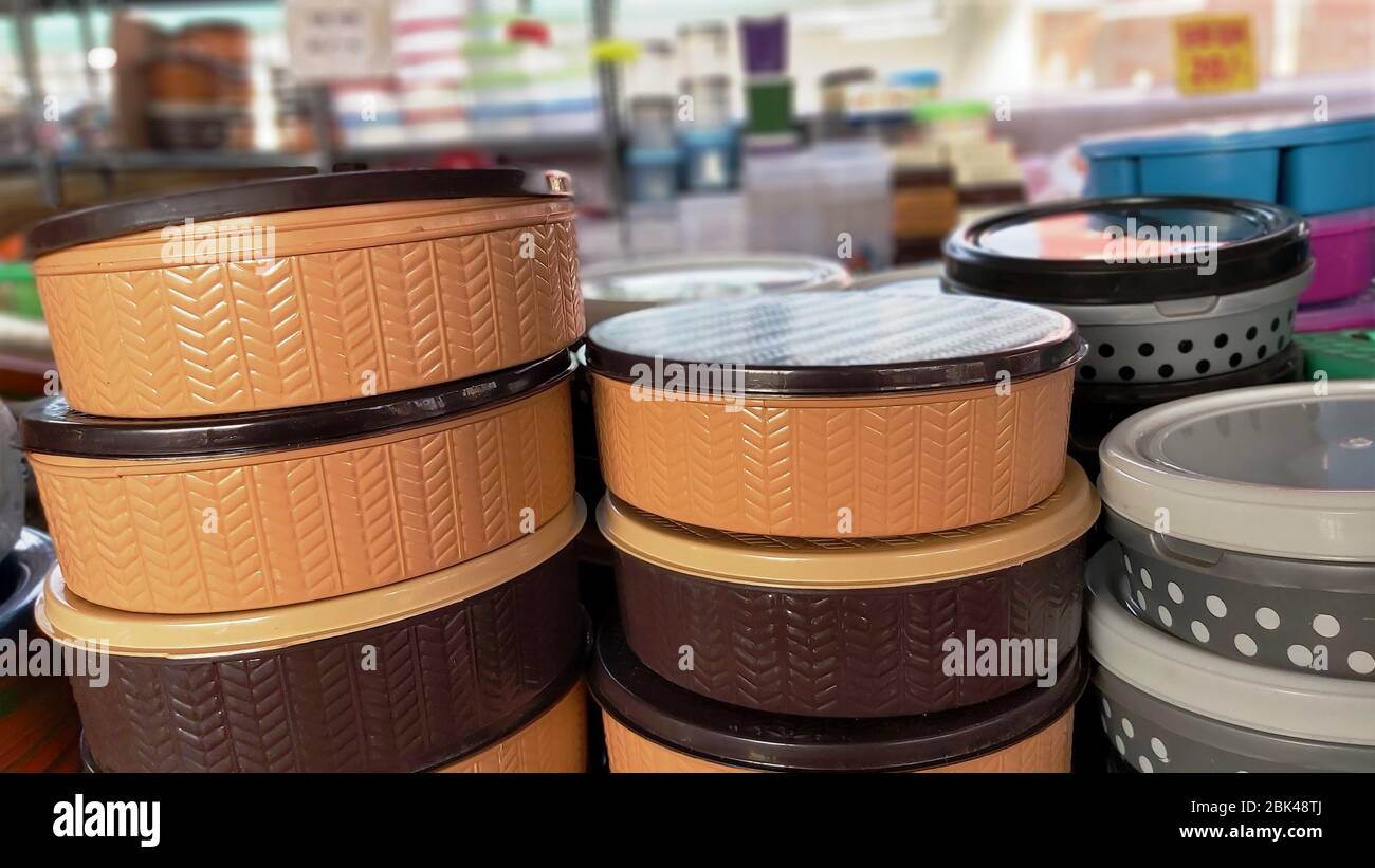 Round Plastic Boxes food container Stock Photo - Alamy