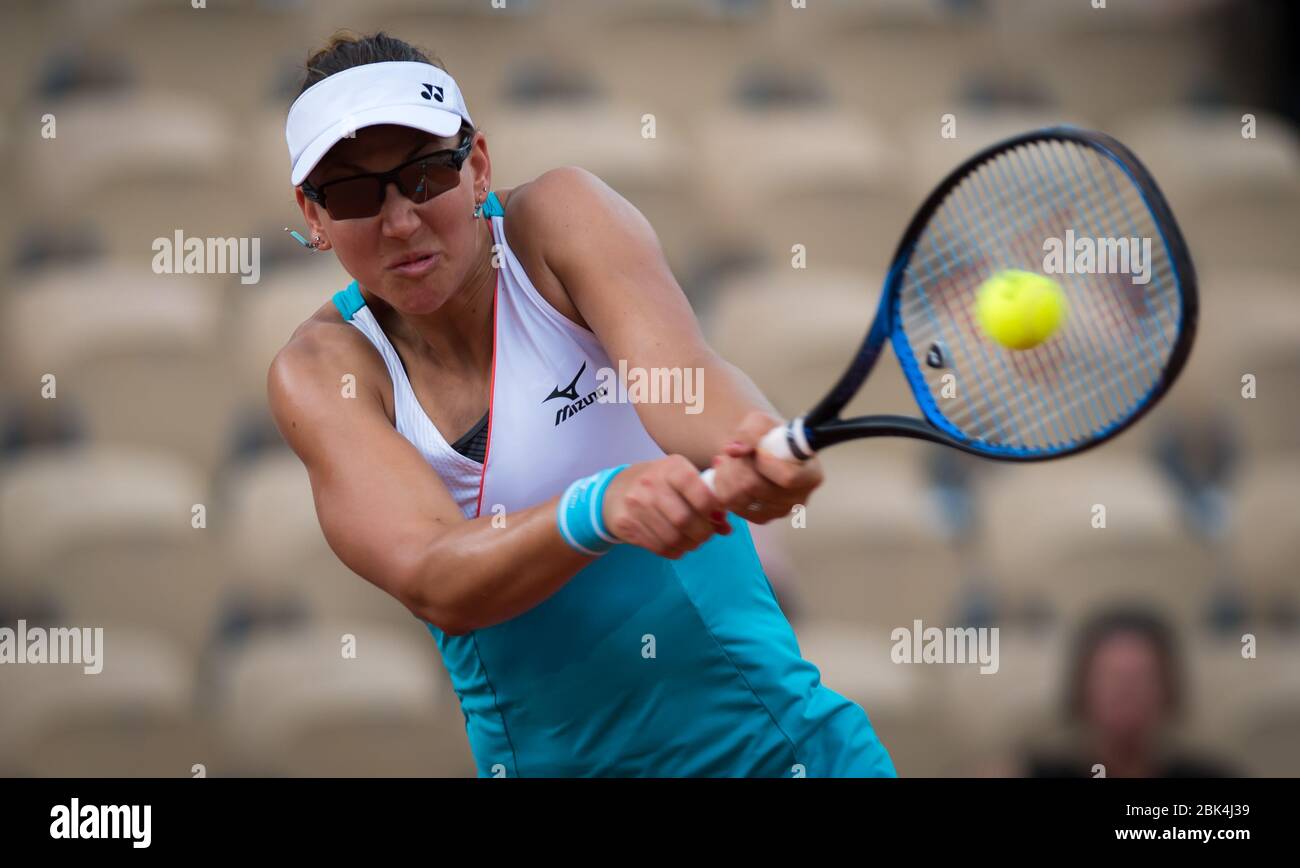 Nicole Melichar of the United States playing doubles at the 2019 Roland ...