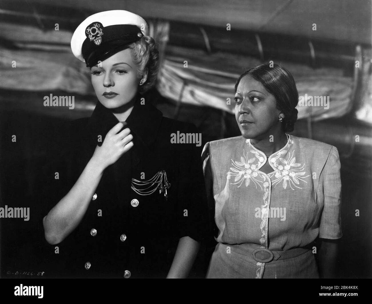 RITA HAYWORTH and EVELYN ELLIS in THE LADY FROM SHANGHAI 1947 director ...