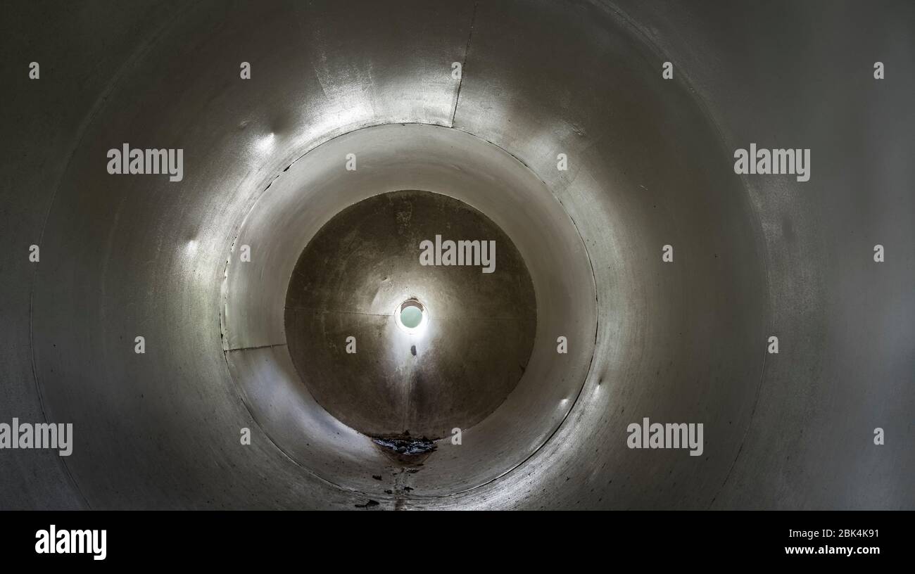 Inside silo hi-res stock photography and images - Alamy