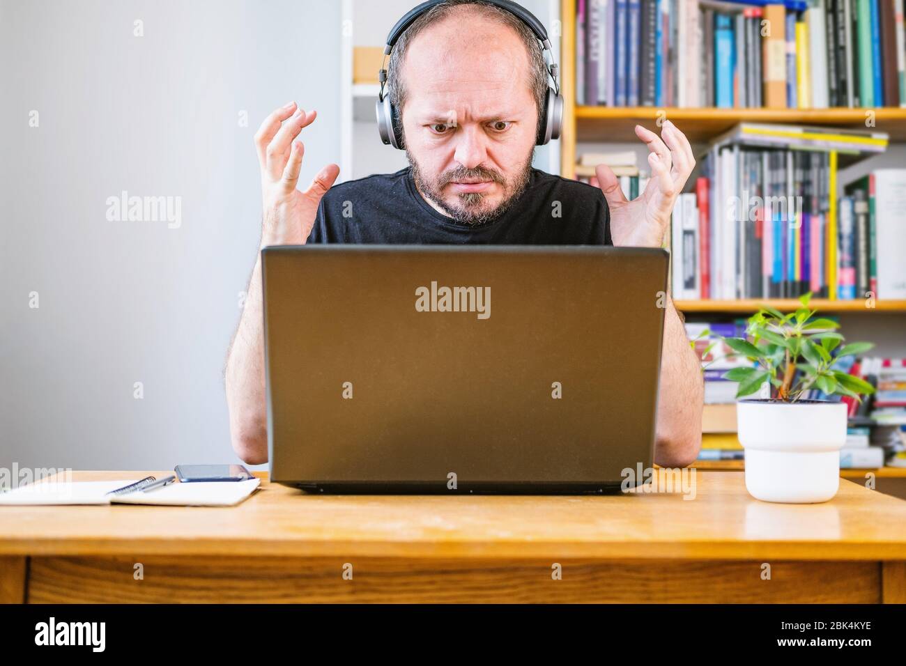 Busines worker hi-res stock photography and images - Alamy