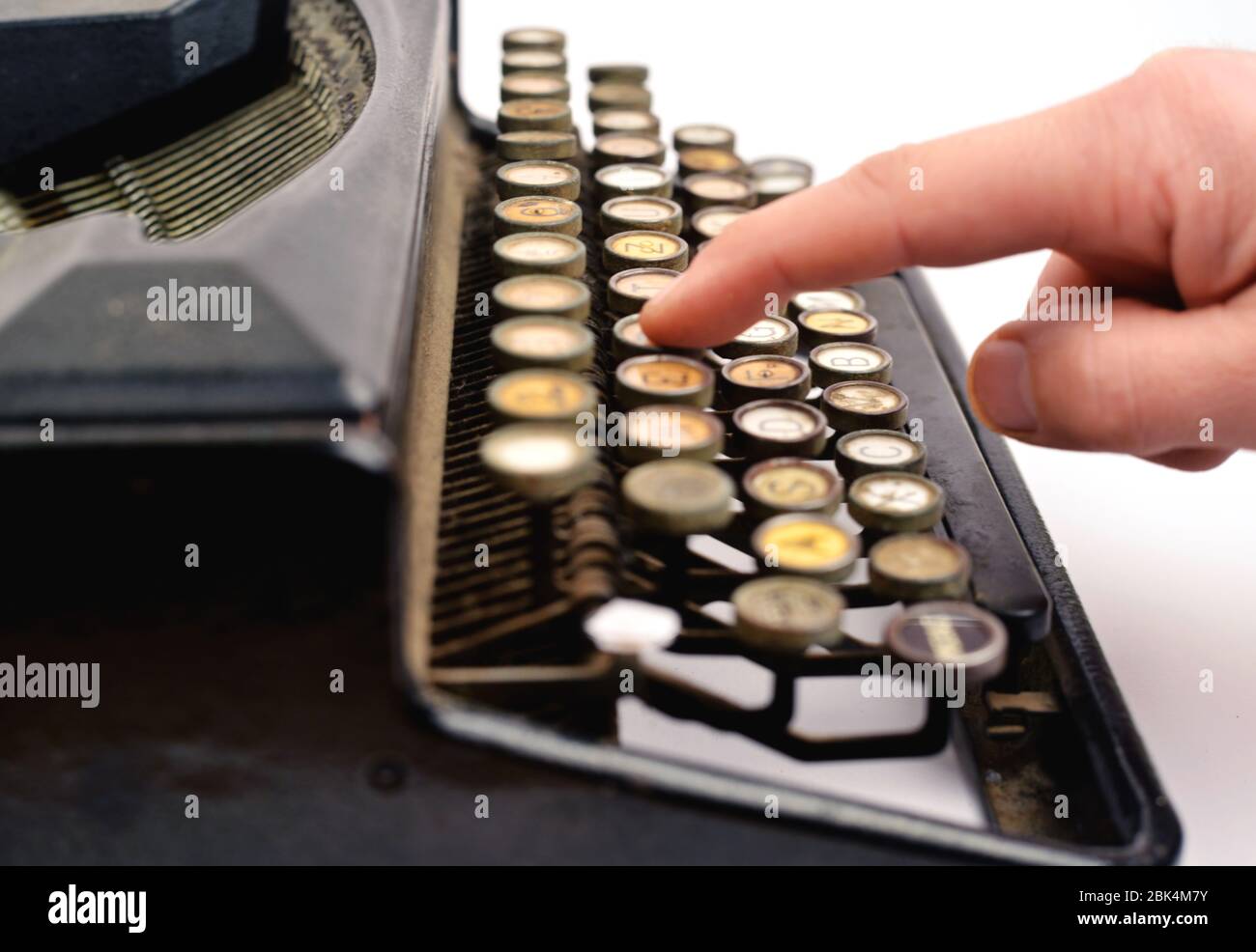 using a typewriter Stock Photo - Alamy