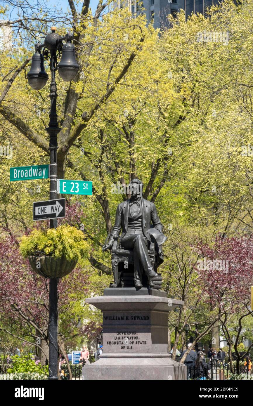 William Henry Seward, Sr. Statue, Madison Square Park, New York City ...