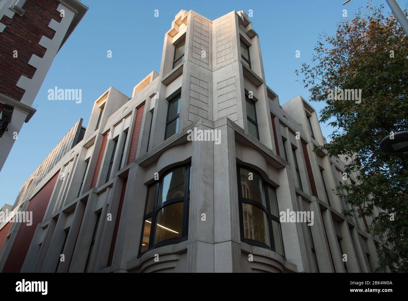 London w8 4sg hi-res stock photography and images - Alamy