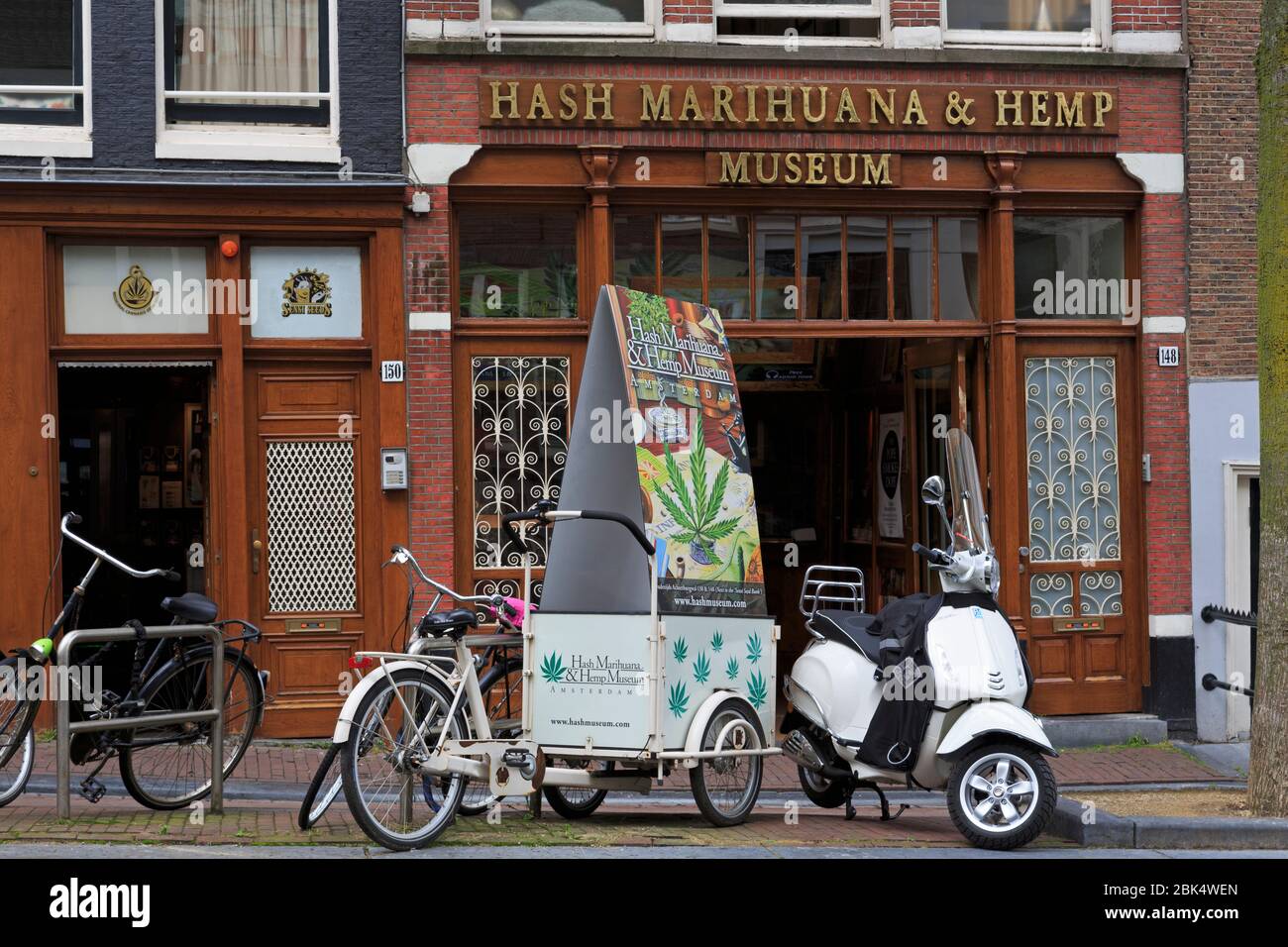 Hash marijuana and hemp museum hi-res stock photography and images - Alamy