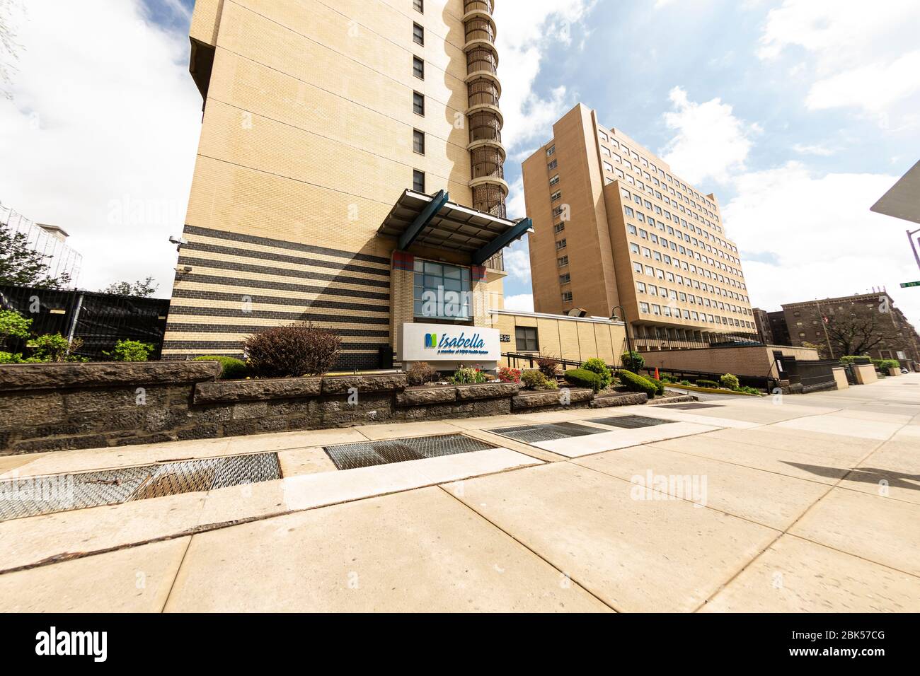 New York, NY - May 1, 2020: View of Isabella Geriatric Center nursing ...