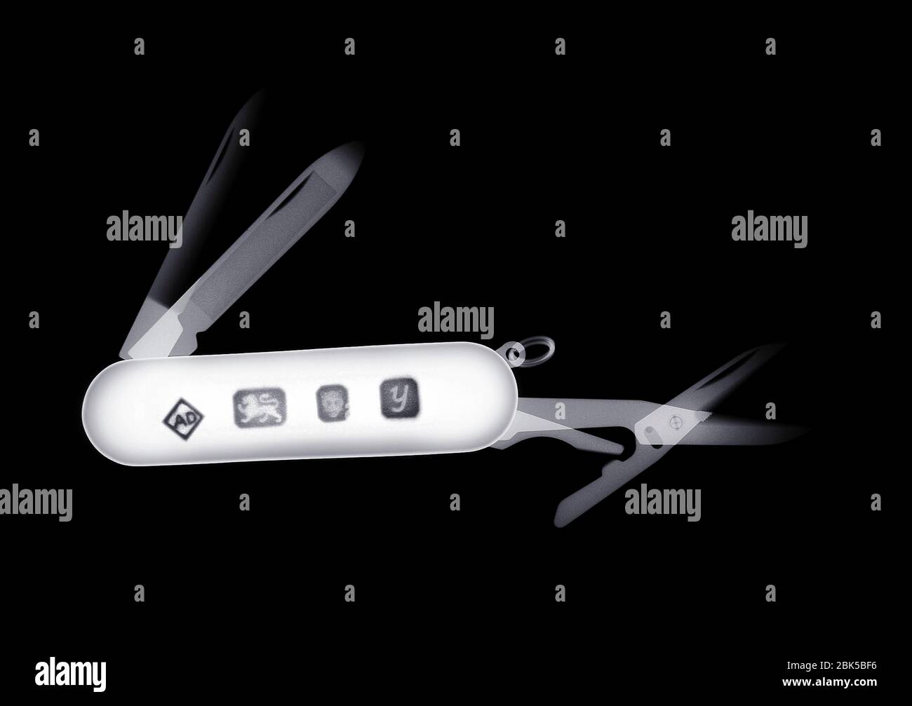 Pocket knife, X-ray Stock Photo - Alamy