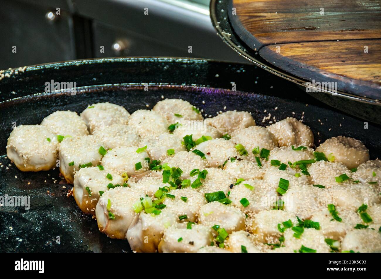 Yangs dumpling hi-res stock photography and images - Alamy