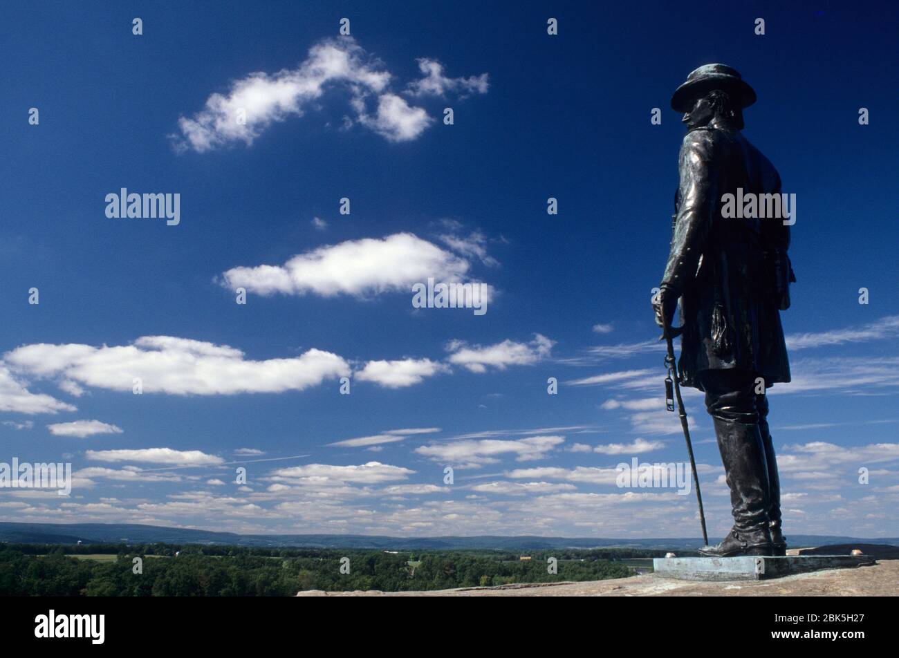 General Warren Statue on Little Round Top, Gettysburg National Military ...