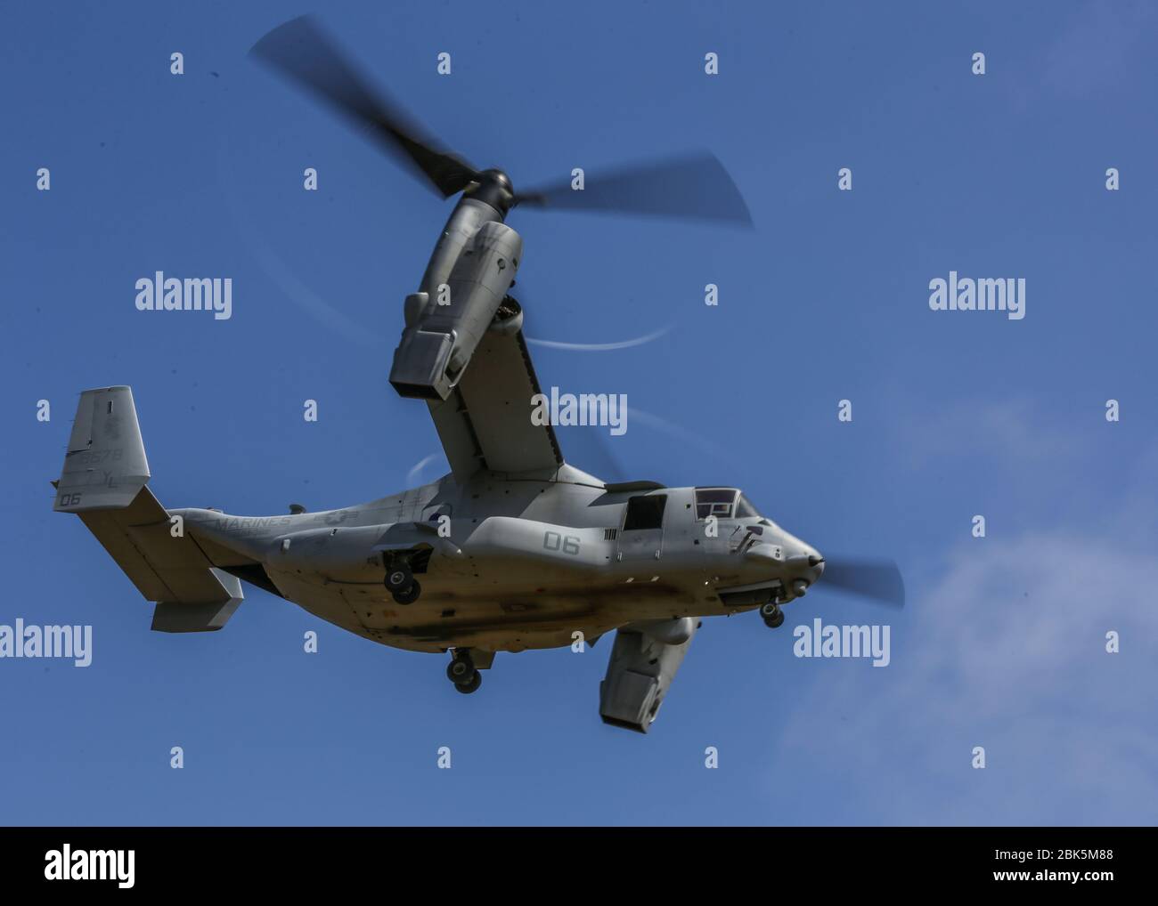 A U.S. Marine Corps MV-22B Osprey assigned to Marine Medium Tiltrotor Squadron (VMM) 362, Marine ...