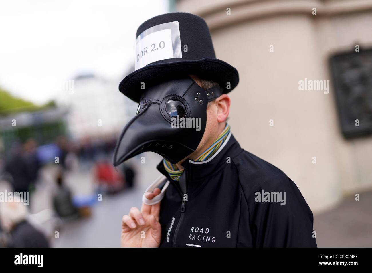 Plague mask hi-res stock photography and images - Alamy