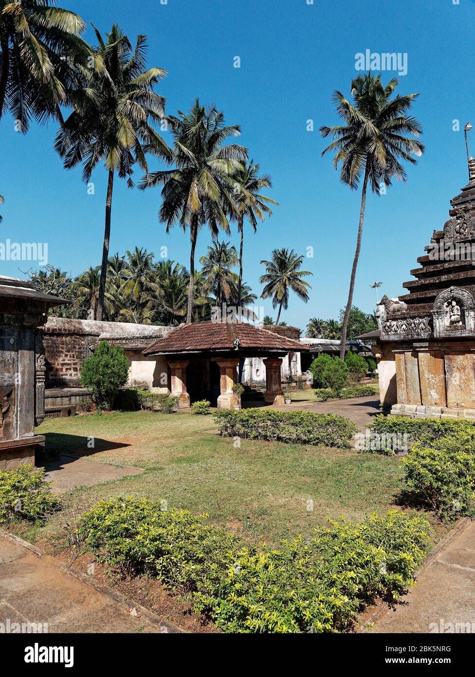 Tiled roof entrance for temple Stock Photo - Alamy