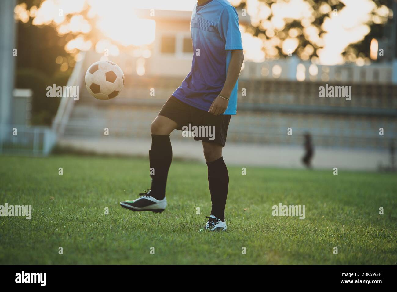 Sport action arena asian attack hi-res stock photography and images - Alamy