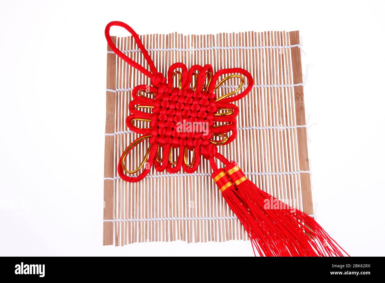 Chinese knot is a decorative handicrafts, is a kind of Chinese folk art ...