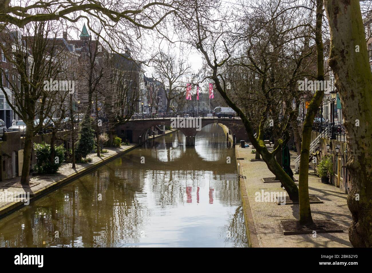 Oudegracht canal in Utrecht just before spring Stock Photo - Alamy