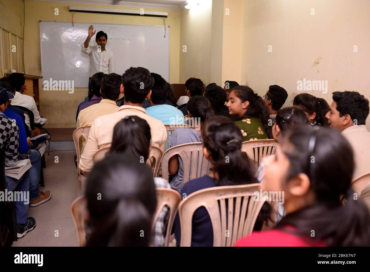 Learning teacher hi-res stock photography and images - Alamy