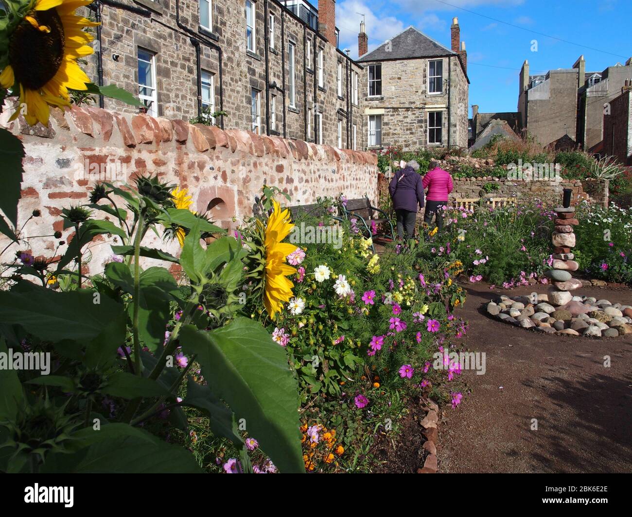 Dunbar high street east lothian hi-res stock photography and images - Alamy