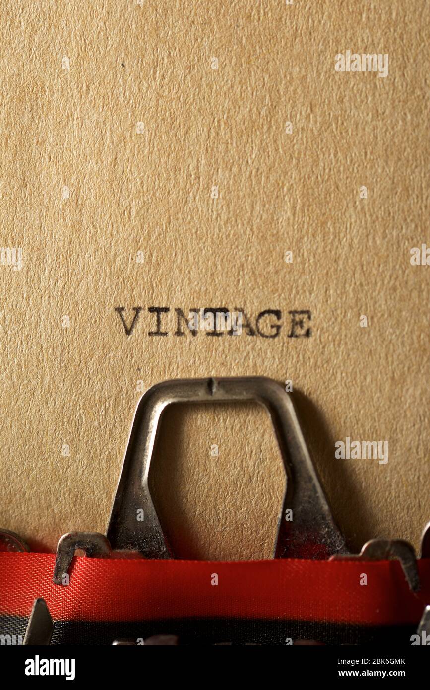 The word Vintage written with a typewriter Stock Photo - Alamy