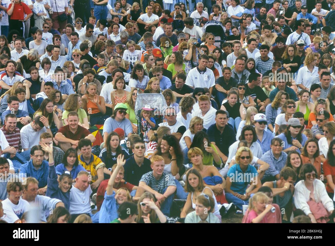 Group of diverse families hi-res stock photography and images - Alamy