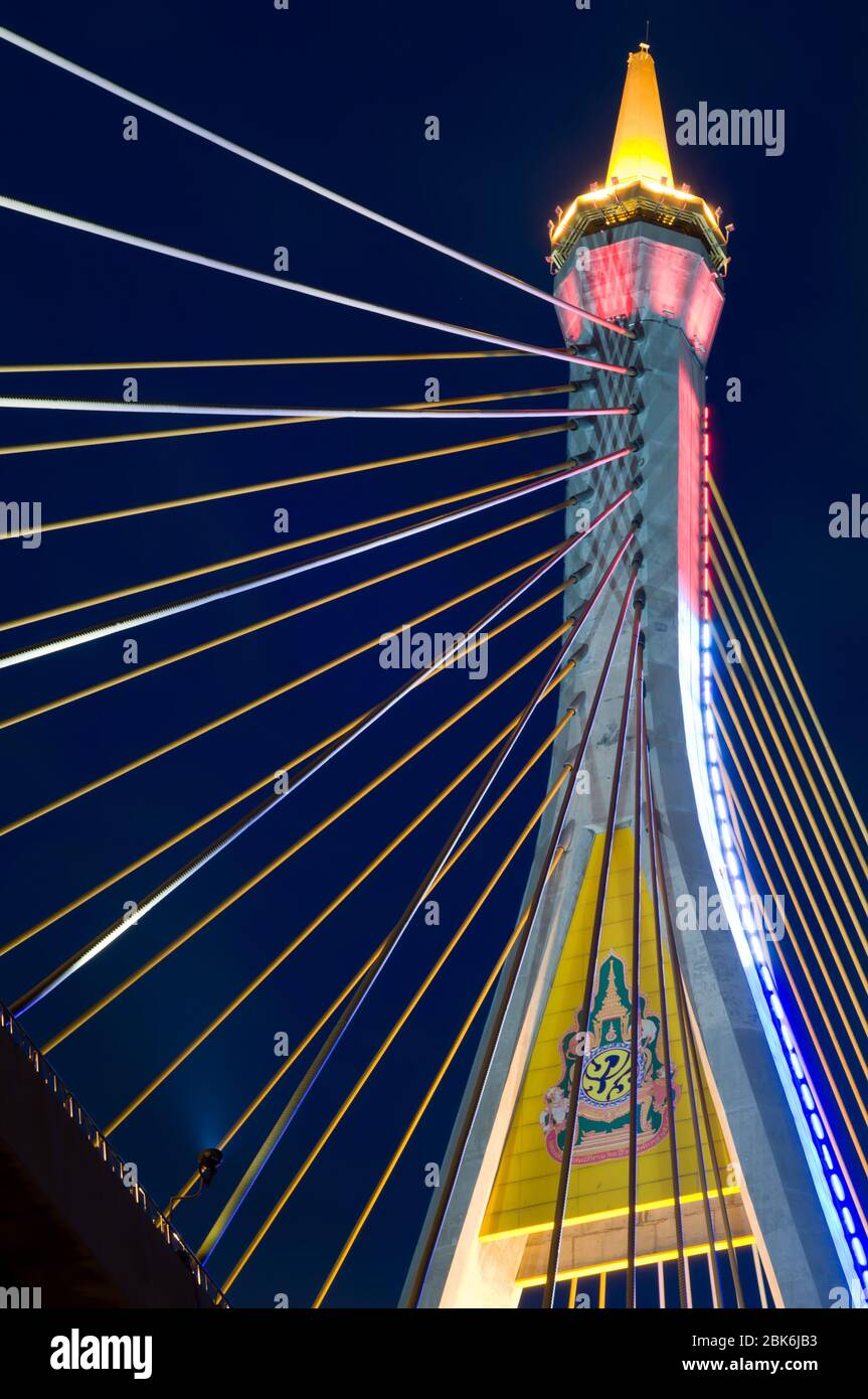 Symbol of king rama9 on bridge in twilight Stock Photo - Alamy