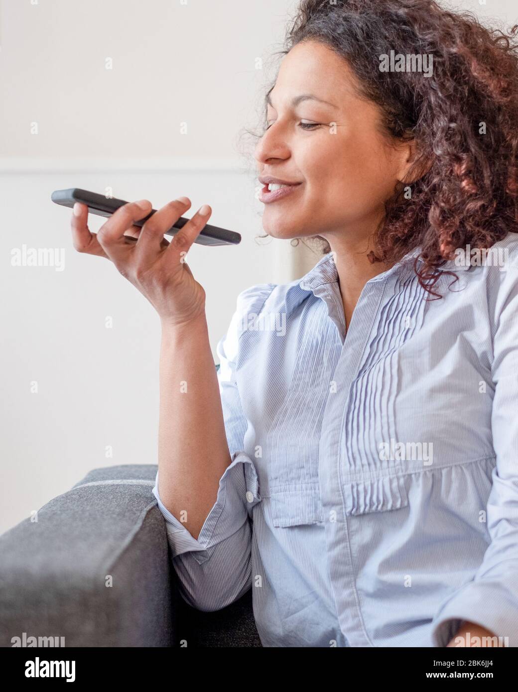 Ask an assistant hi-res stock photography and images - Alamy