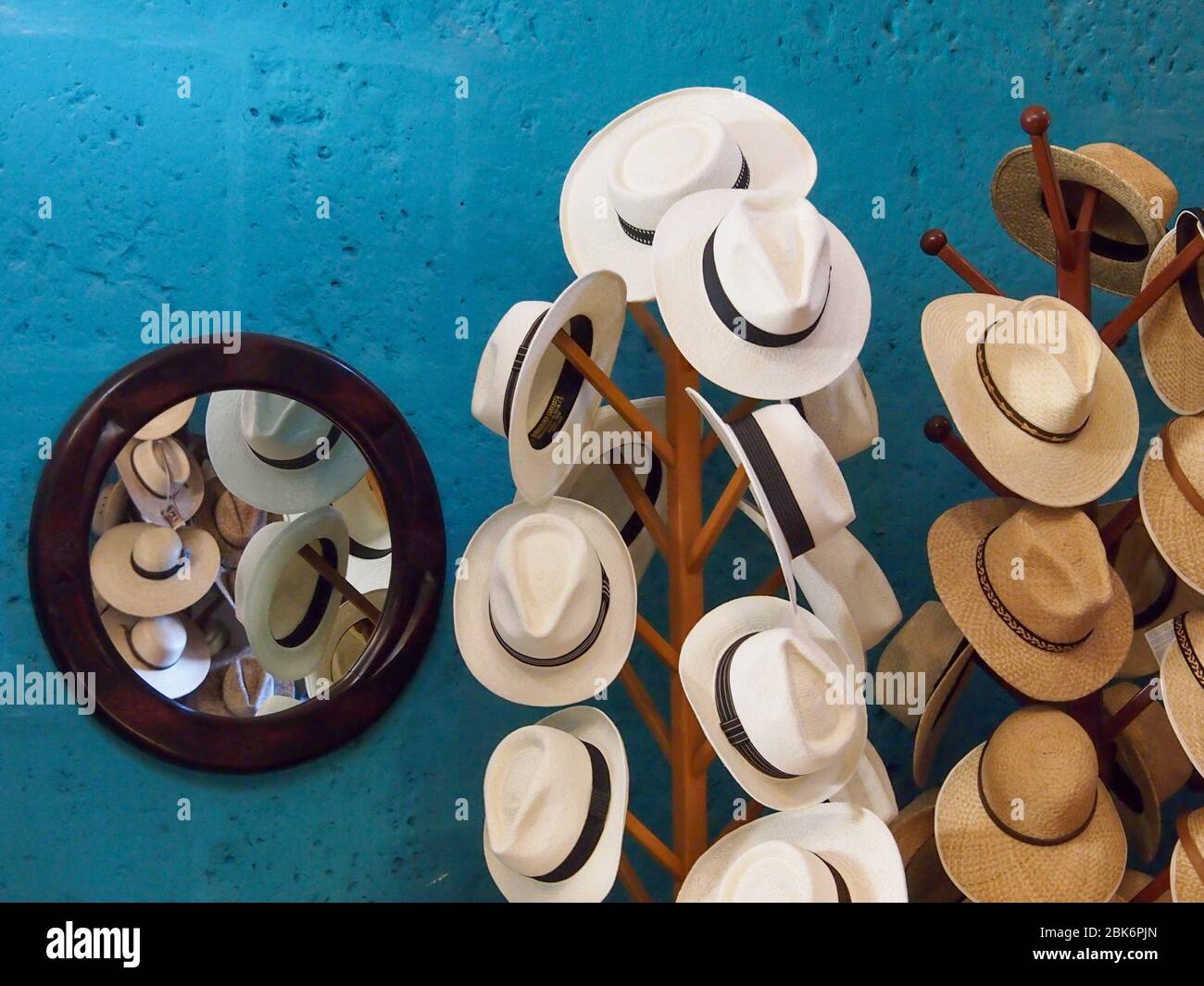 Panama and ecuador hi-res stock photography and images - Alamy