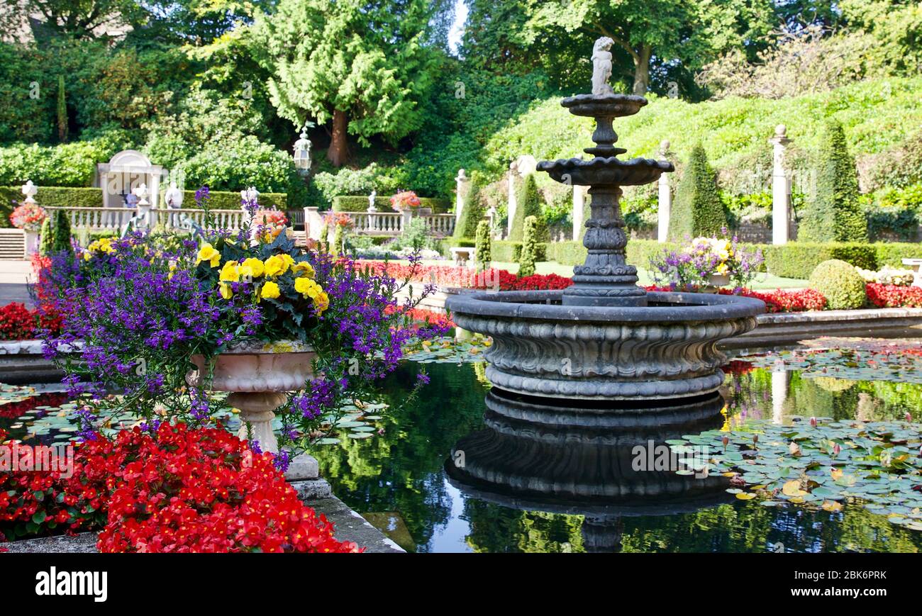 The beautiful Italian Garden at Compton Acres Stock Photo - Alamy