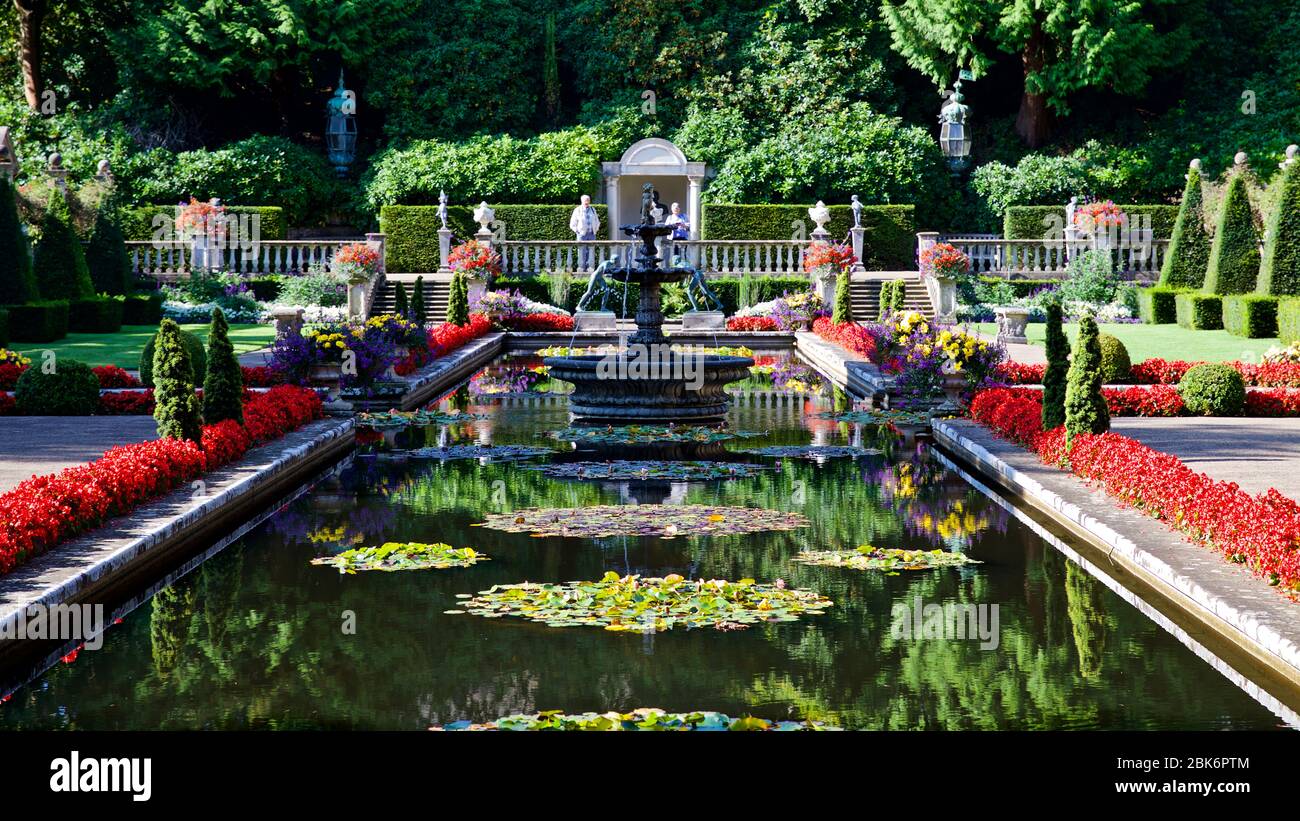 The beautiful Italian Garden at Compton Acres Stock Photo - Alamy