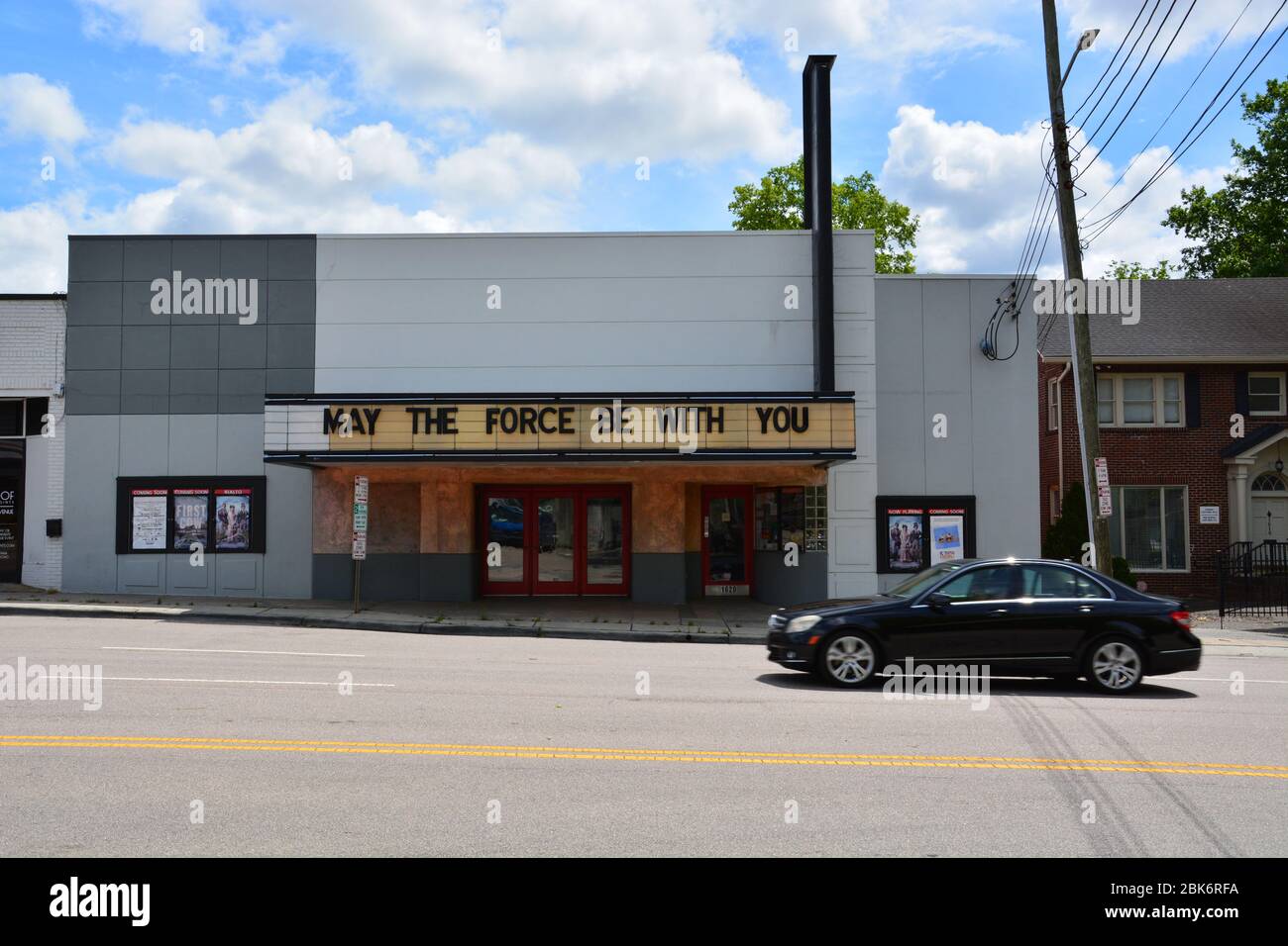 Movie theater closure hi-res stock photography and images - Alamy