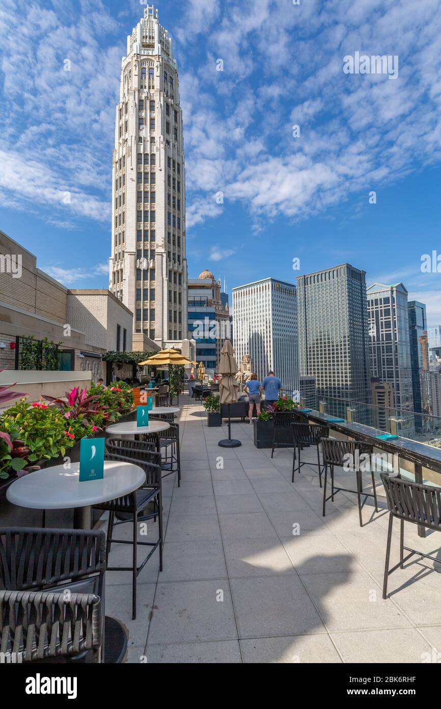 Rooftop terrace, Downtown Chicago, Illinois, United States of America ...