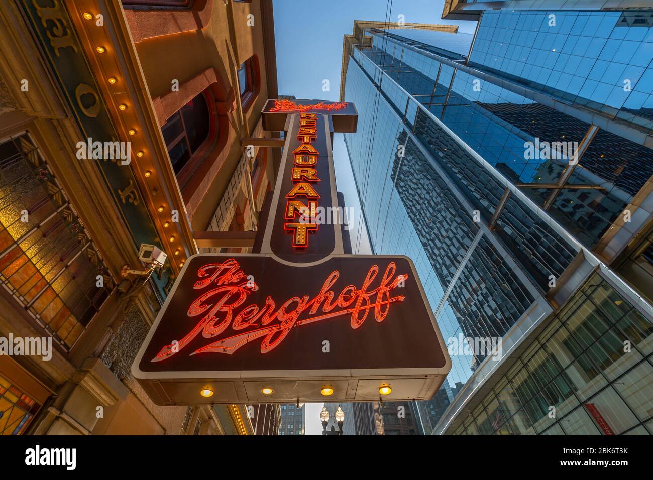 Berghoff restaurant chicago illinois hi-res stock photography and ...