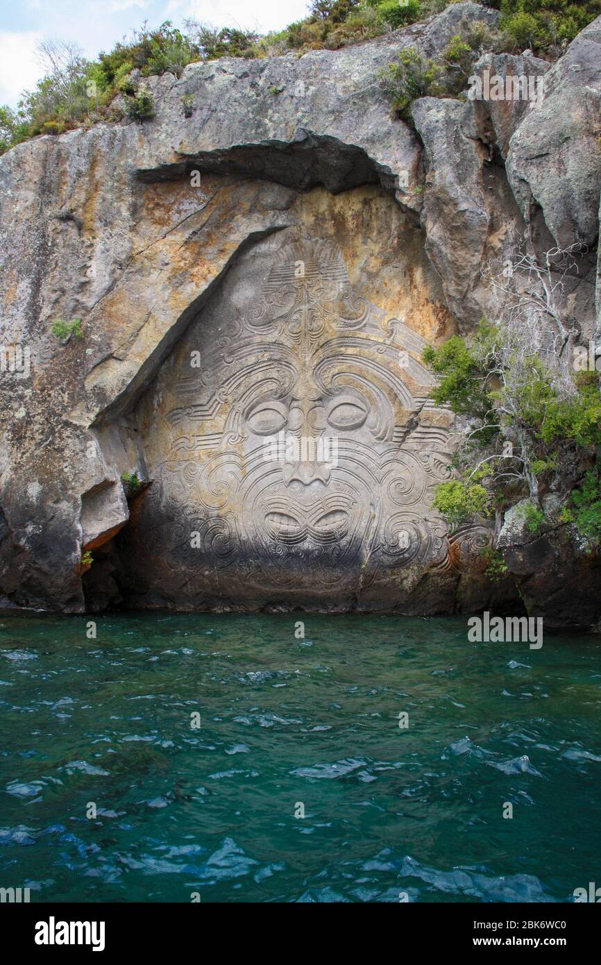 Rock carving at lake taupo hi-res stock photography and images - Alamy